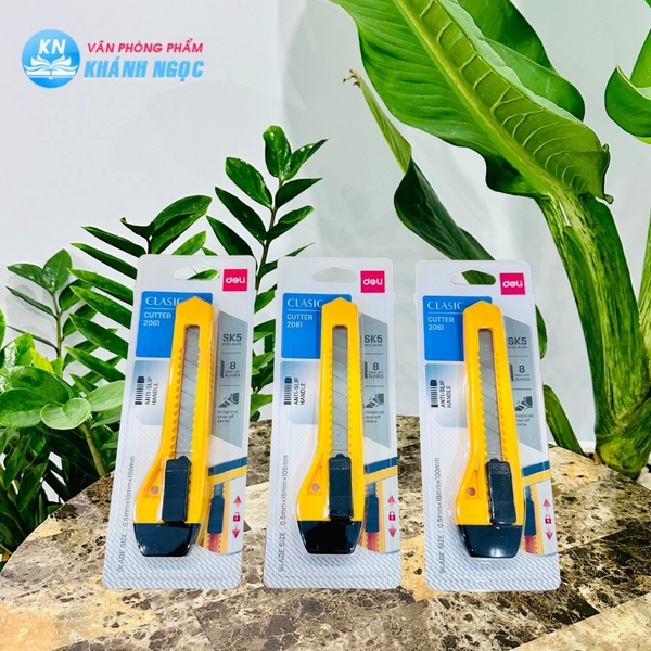Dao rọc giấy lớn Deli 2061 - vppkhanhngoc