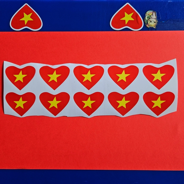 Sticker lá cờ, trái tim Việt nam