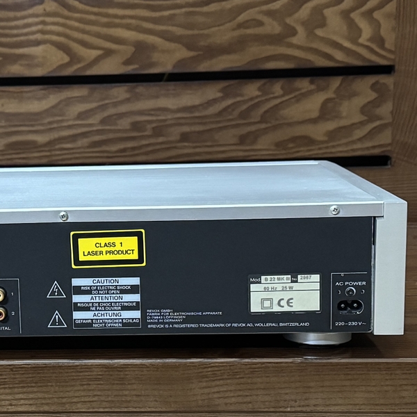 B22 CD Player Revox Made in Germany | Điện tử Dương Ba