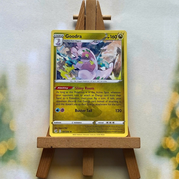 Thẻ hình Pokemon Goodra 197/264 - Lá bài lẻ Fusion Strike Rare tiếng ...