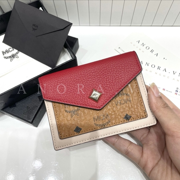 MCM VÍ THẺ GẬP