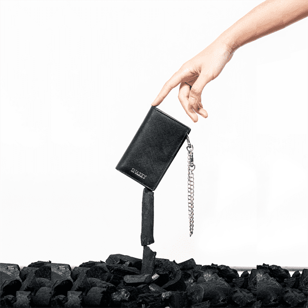 LAVISH CHAIN WALLET