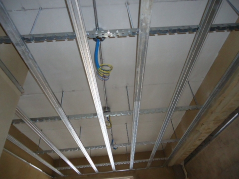 Ty treo nở đóng, ty treo kẹp xà gồ được thi công như thế nào?