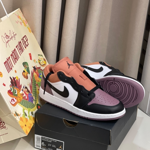 Giày Nike Air Jordan 1 Low Panda DC0774-101 | Authentic