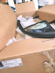 Kính tam giác Mercedes S550 - 2227300417 - Phụ tùng Mercedes