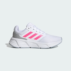 Các mẫu giày Adidas nữ được yêu thích